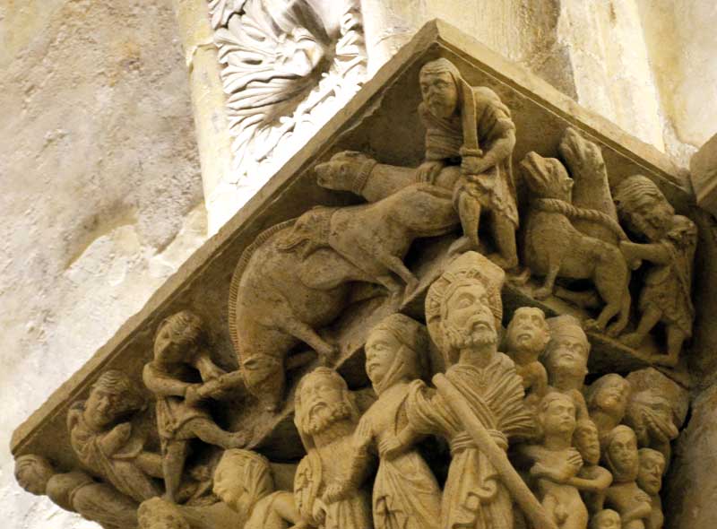 Alanos españoles y el arte venatorio de la catedral de Oviedo